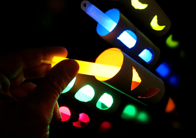 Glow Craft: Glowing Paper Tube Cutouts! – ActiveDark.com – Glowing Ideas!